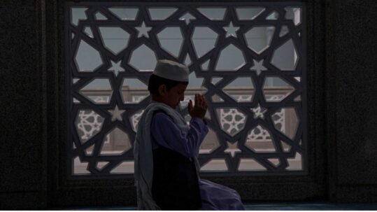 7 Signs that Allah is Angry With You - Word of Prophet