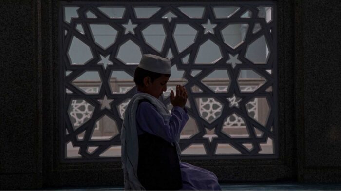 7 Signs that Allah is Angry With You - Word of Prophet